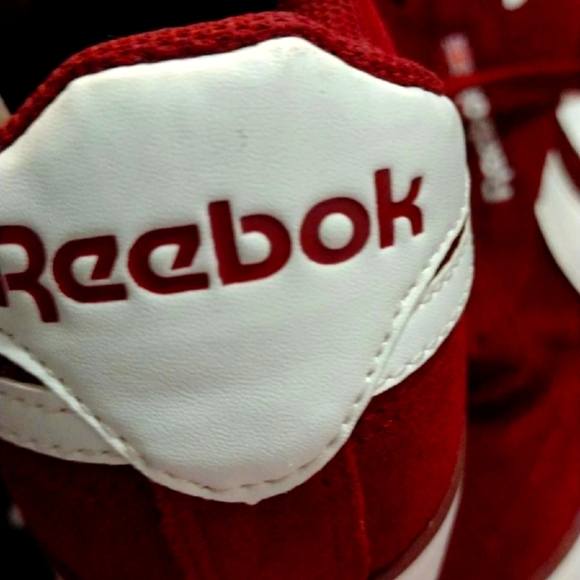 Reebok | Shoes | Reeboks Men 9 2 Reebok Classics Red And White Shoes ...